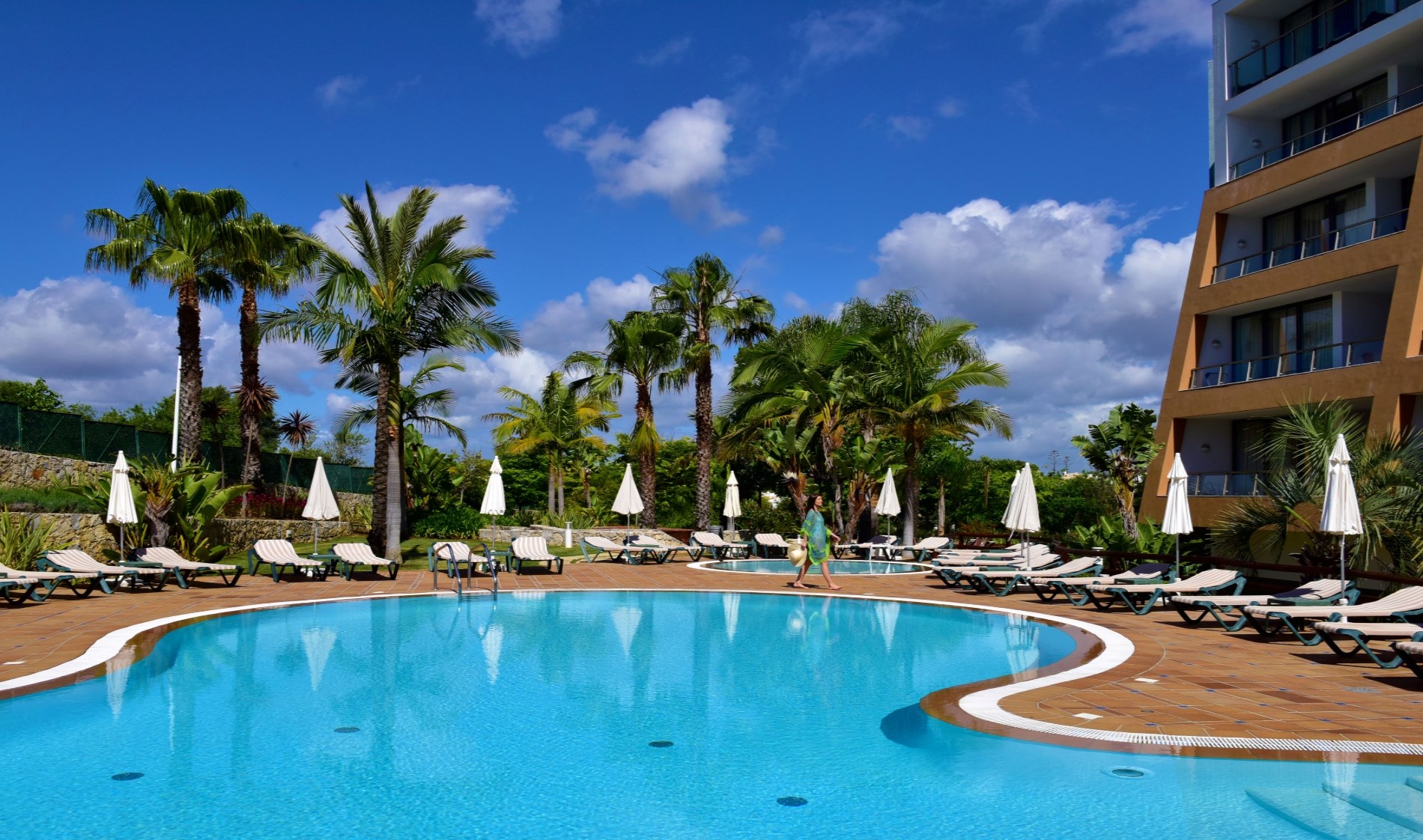 Aparthotel in Algarve? Book at Pestana Alvor Park Official Site!